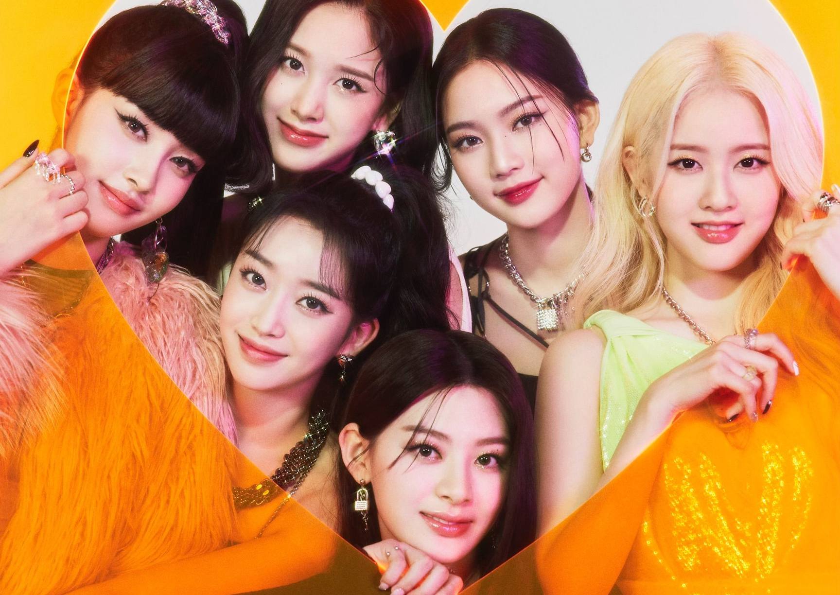 STAYC updates their social media logo and banner to prepare for their ...