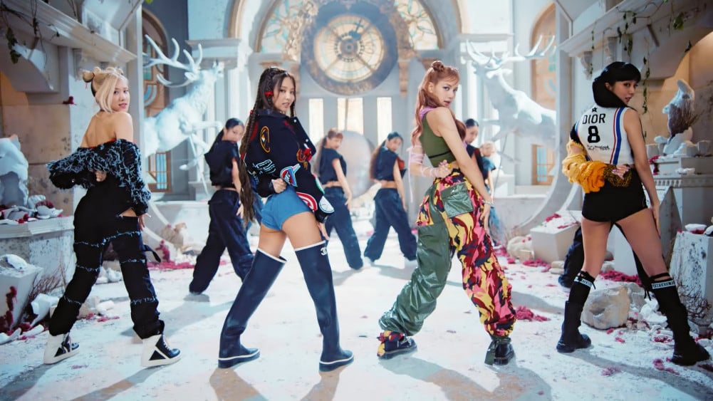 BLACKPINK continue to top YouTube's song and MV chart for second ...