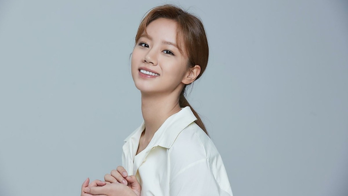 Hyeri reveals how she debuted with Girl's Day on 'You Quiz on the Block ...