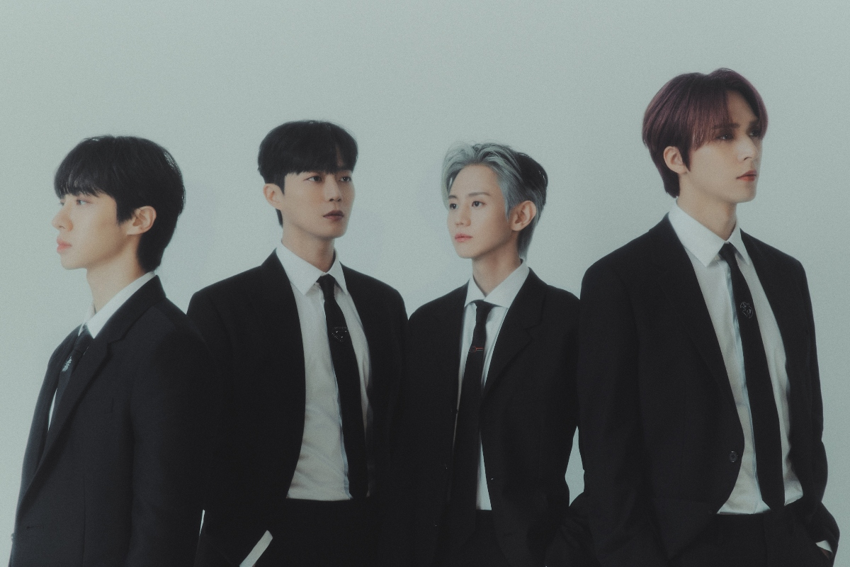 Highlight dress up in black and white suits in additional concept ...