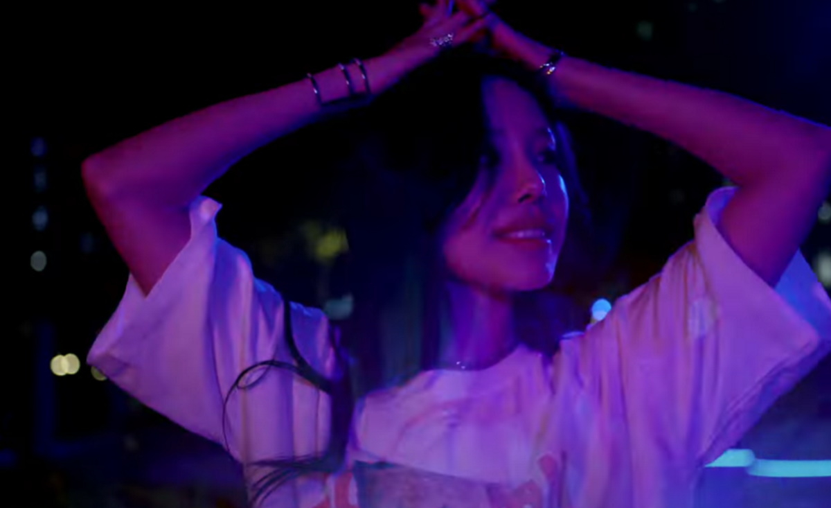 Former Berry Good member Gowoon reveals 'Night Flight' MV teaser | allkpop