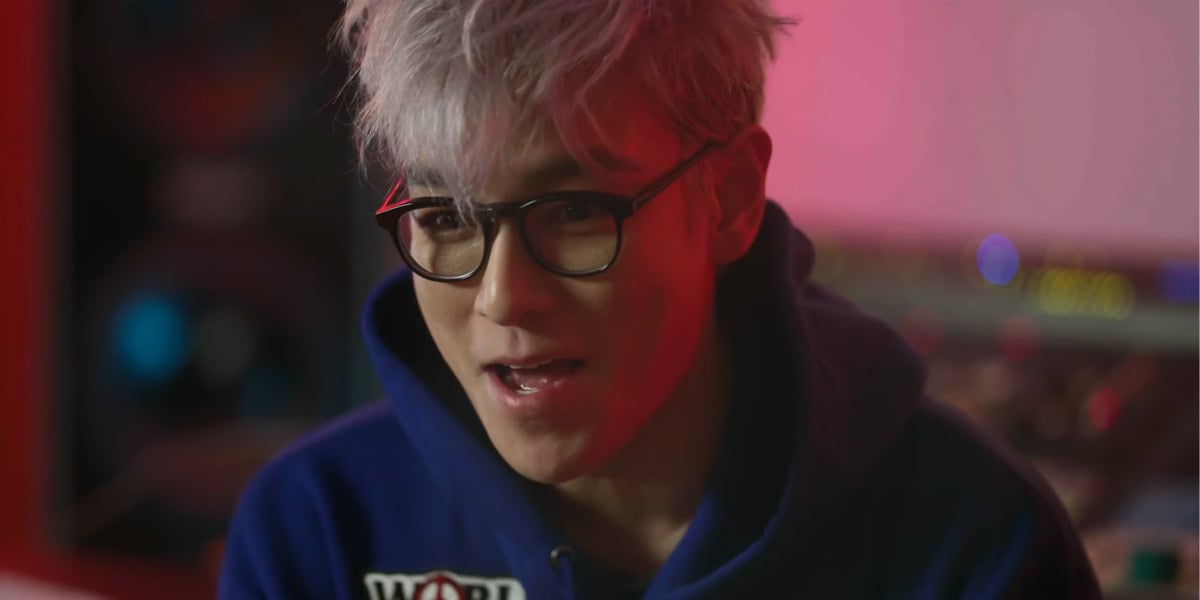 T.O.P officially joins Yusaku Maezawa's '#dearMoon' expedition to space ...