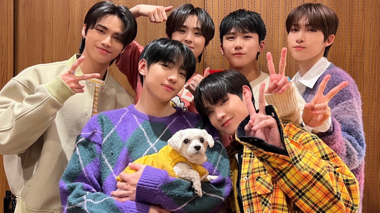 DKZ's official lightstick gains attention online for its "interesting" design | allkpop