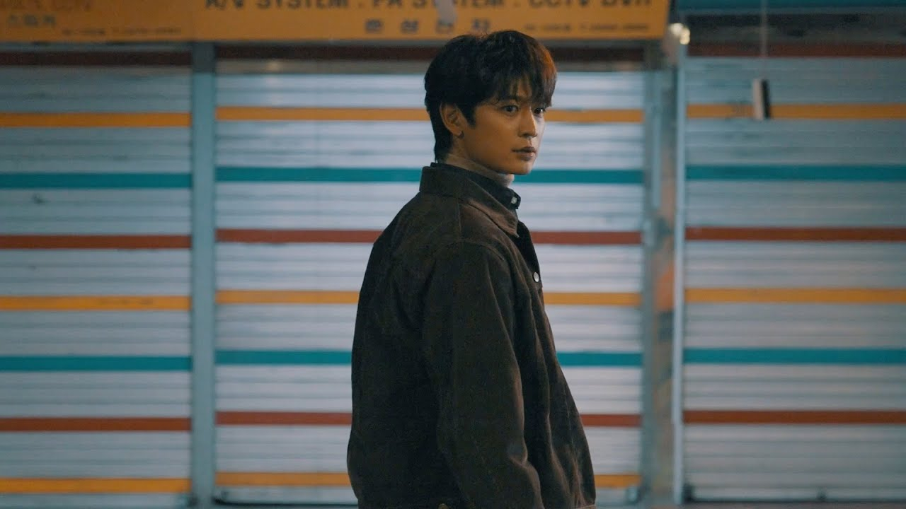 SHINee's Minho takes you behind the scenes of 'The Chase' album and ...