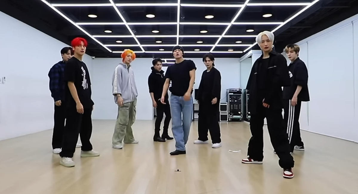 ATEEZ drop 'HALAZIA' dance practice video | allkpop