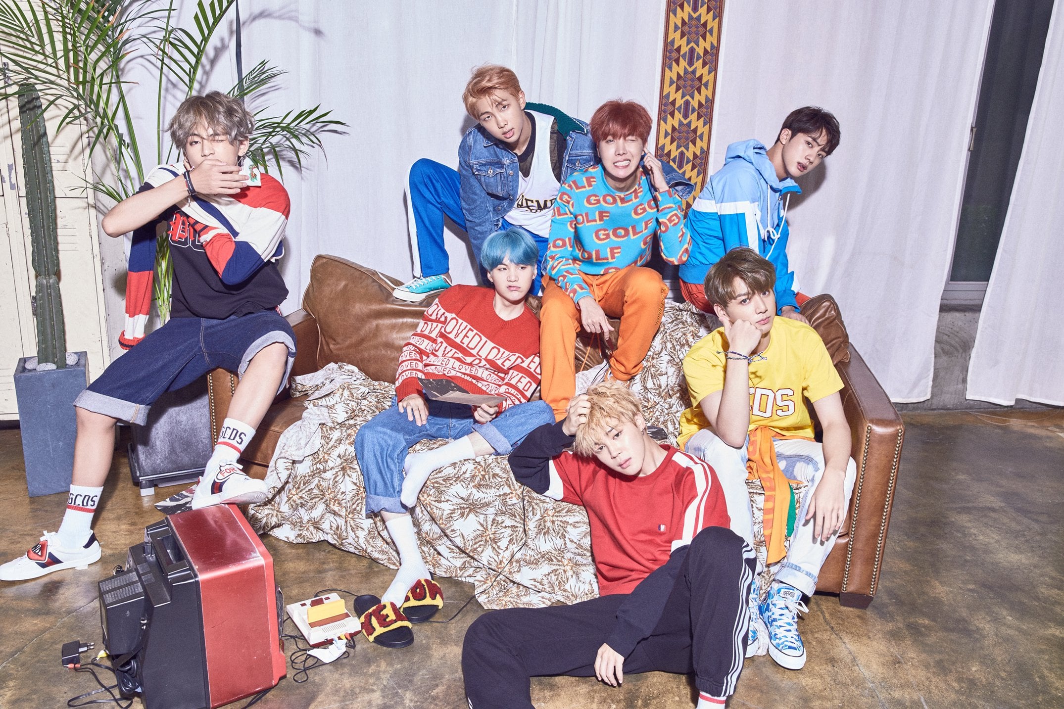 BTS earn their first #1 hit on Billboard's Vinyl Albums chart with ...