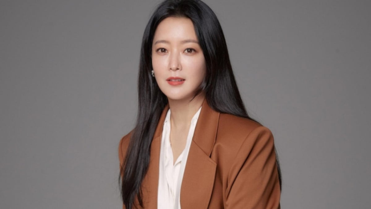 Kim Hee Sun in talks to star in upcoming thriller drama 'Gaslighting ...