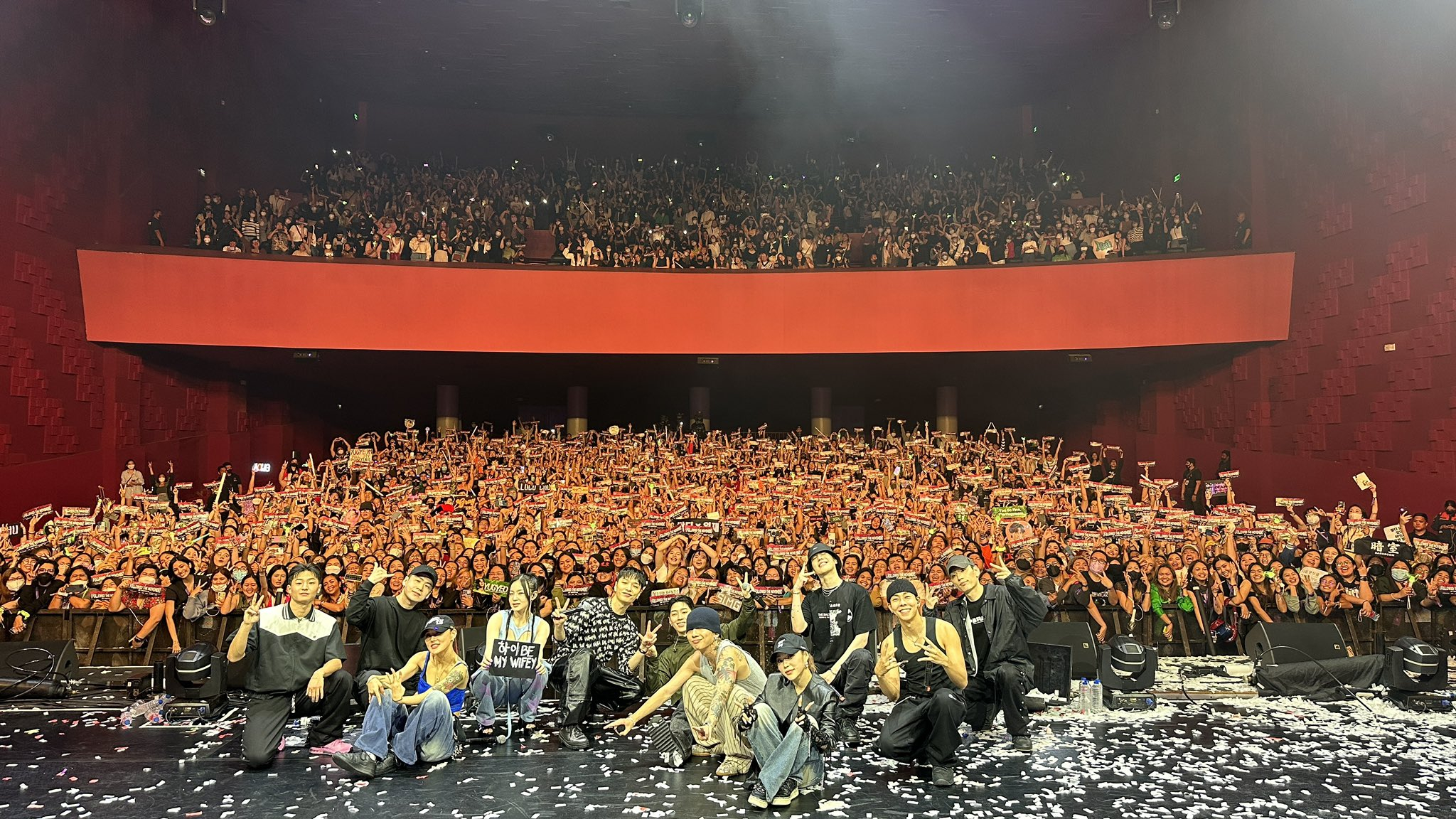 Simon Dominic, GOT7's Yugyeom, Lee Hi, Woo, GRAY, and LOCO bring the heat at AOMG's 'FOLLOW THE ...