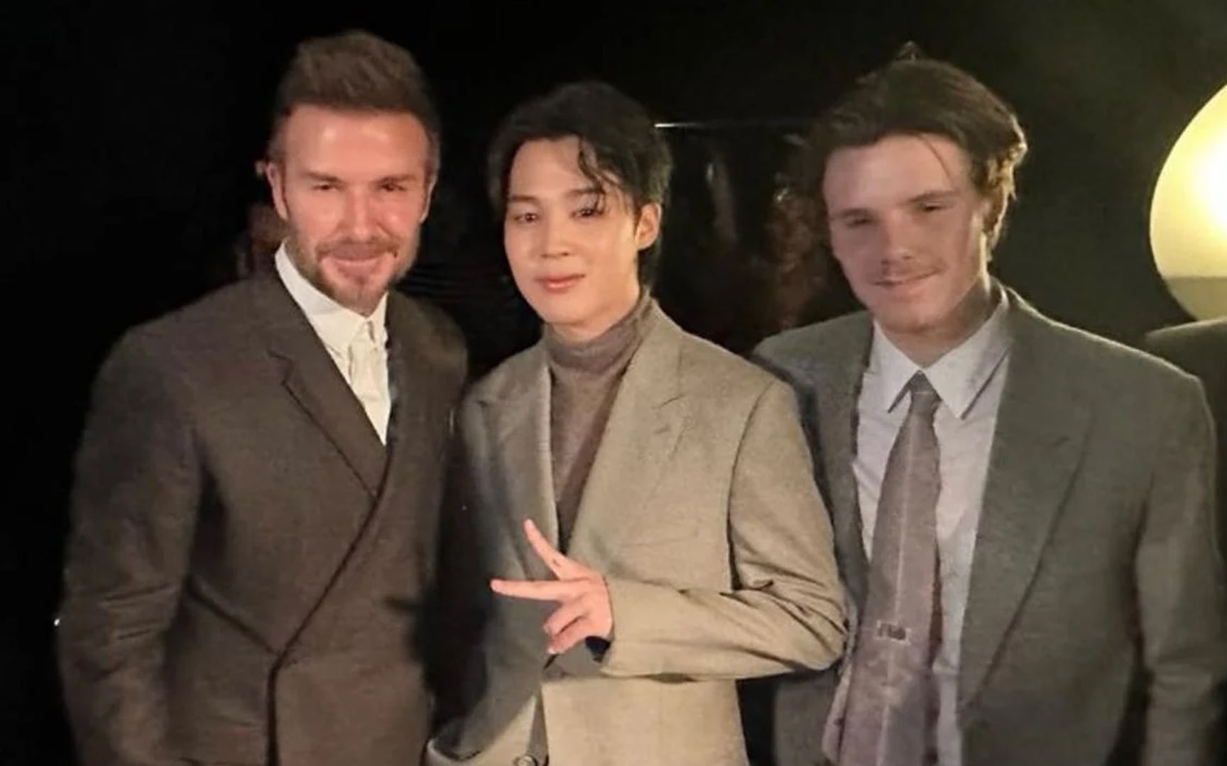 David Beckham posts a photo with BTS's Jimin at the Dior fashion show | allkpop