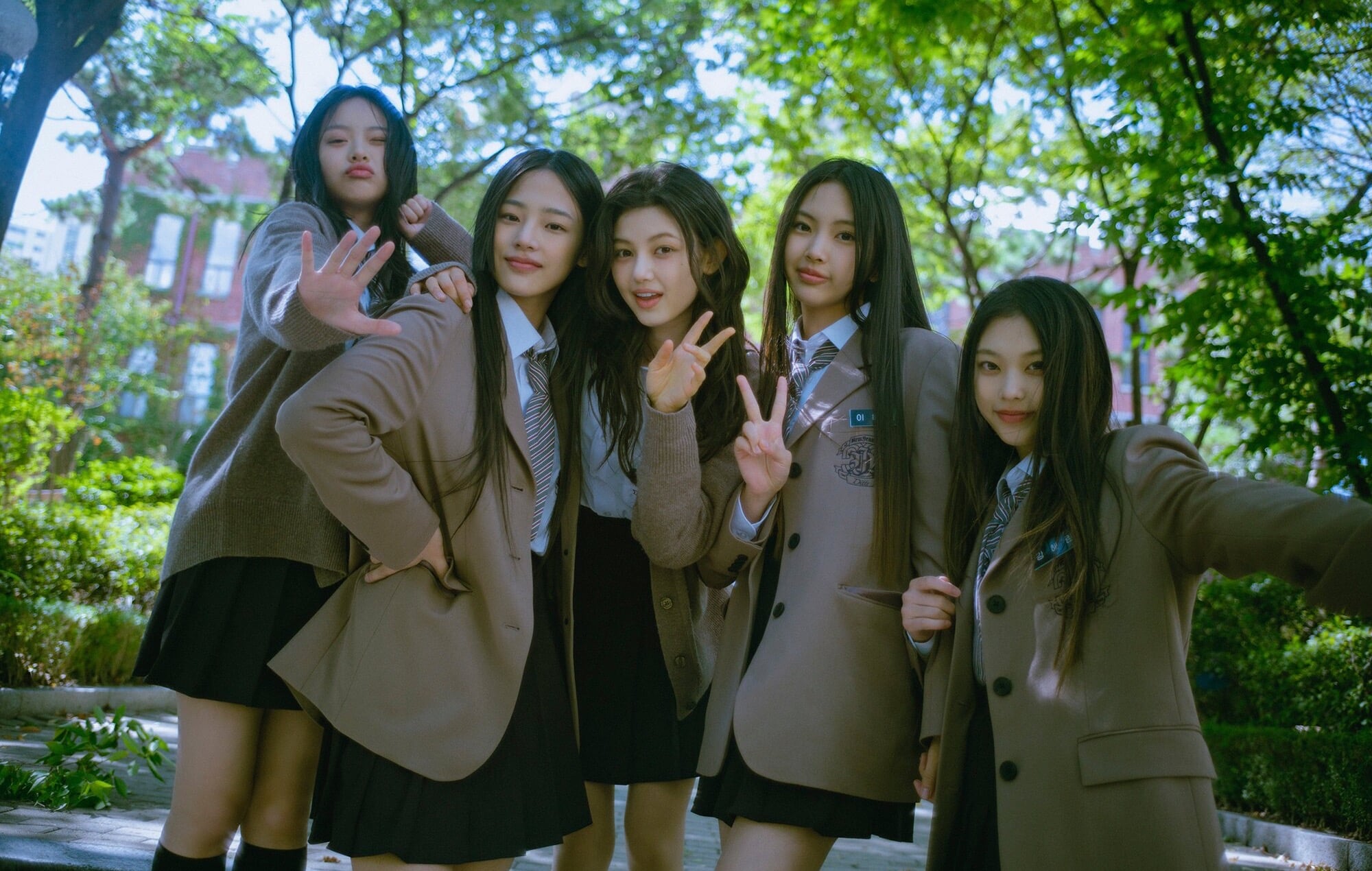 NewJeans' 'Ditto' is close to setting a new all-time record for the ...