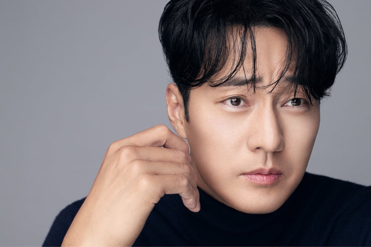 So Ji Sub in talks to star in upcoming drama 'Plaza Wars' | allkpop