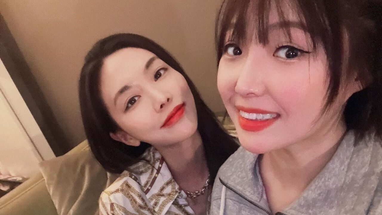 Former miss A members Min and Fei reunite in New York and revisit old memories | allkpop