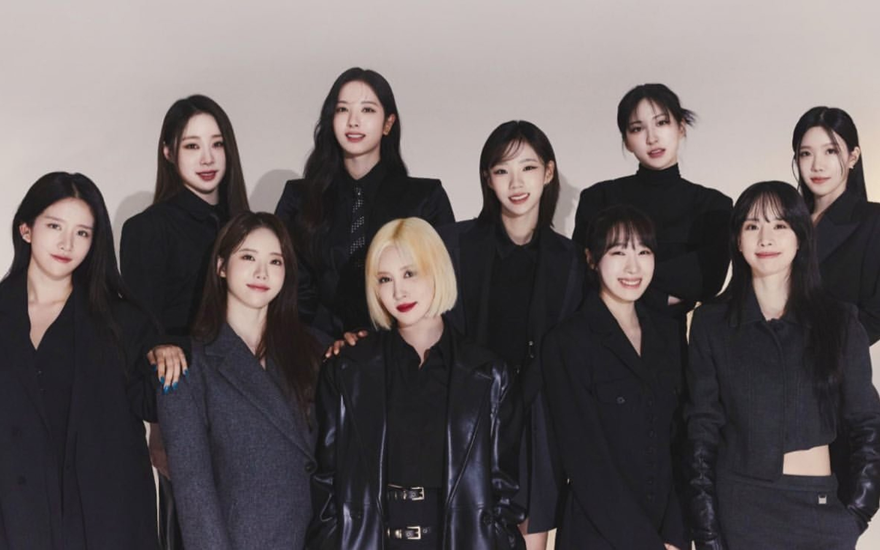 Fans are wondering what's going to happen to Cosmic Girls | allkpop