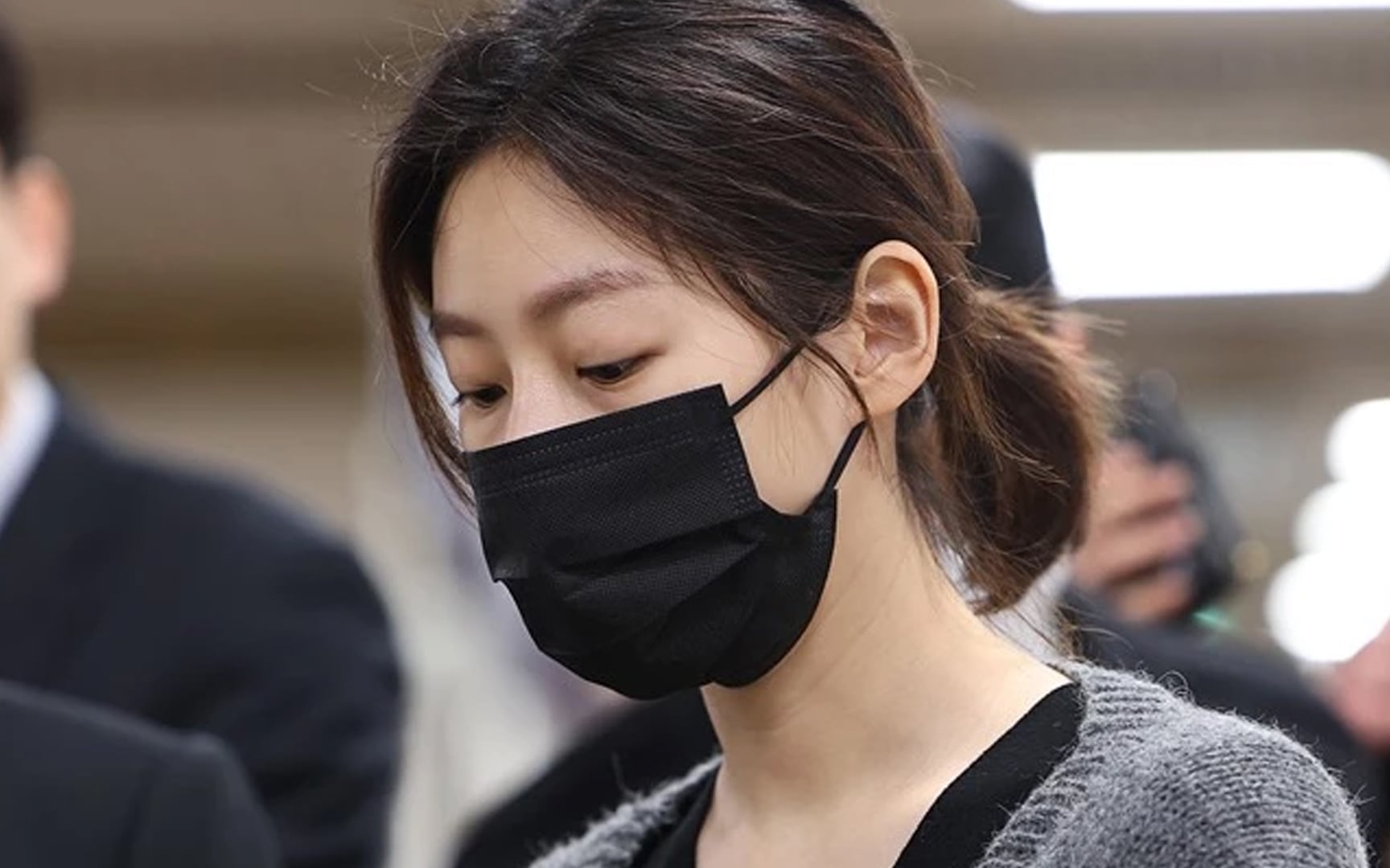 Kim Sae Ron apologizes at her first trial for DUI and says she's the ...