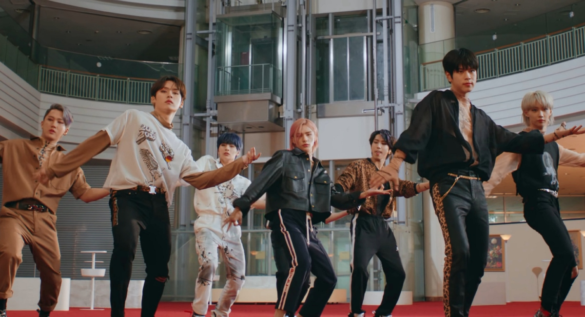 Stray Kids' 'Back Door' MV hits 300 million views on YouTube | allkpop