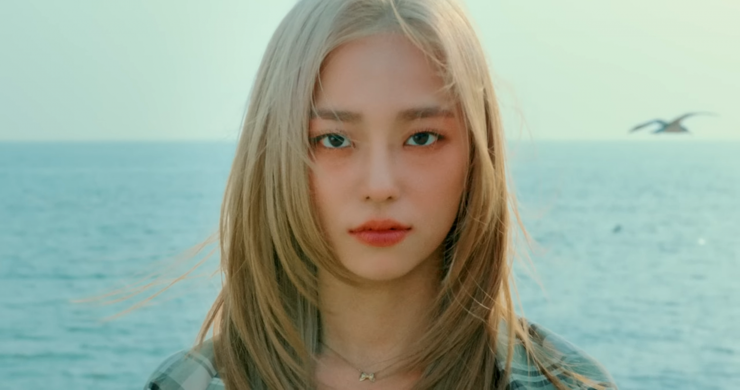 CLC's Yeeun raises anticipation for her solo music with pre-solo debut MV for 'Strange Way to ...