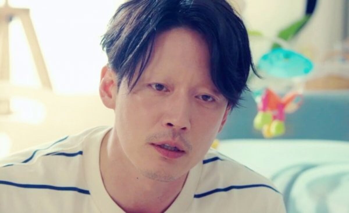 tvN releases new visuals of Jang Hyuk's transformation for 'Family' | allkpop