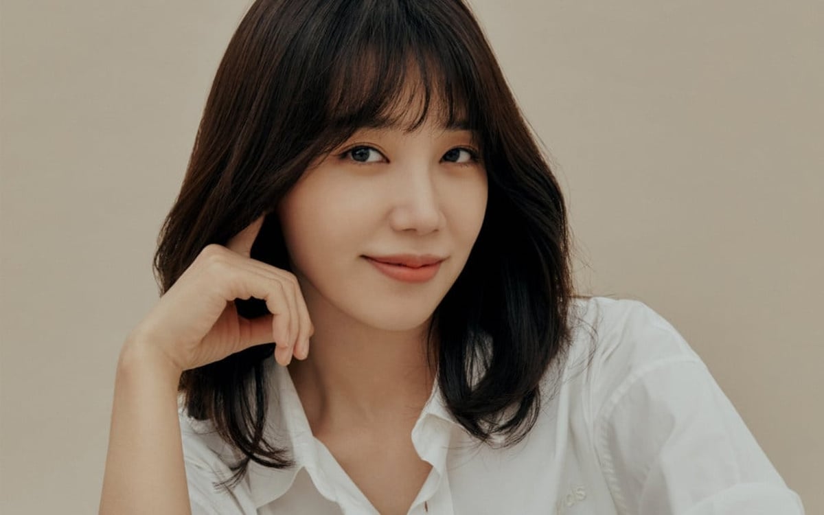 A Pink's Eunji expresses surprise over her related search terms 'Eunji incident' | allkpop