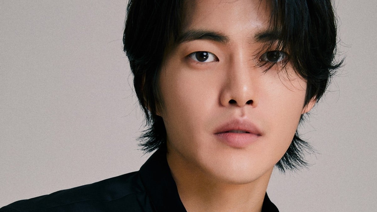 'The Glory' actor Kim Gun Woo reveals he had to borrow money from his agency before the show ...