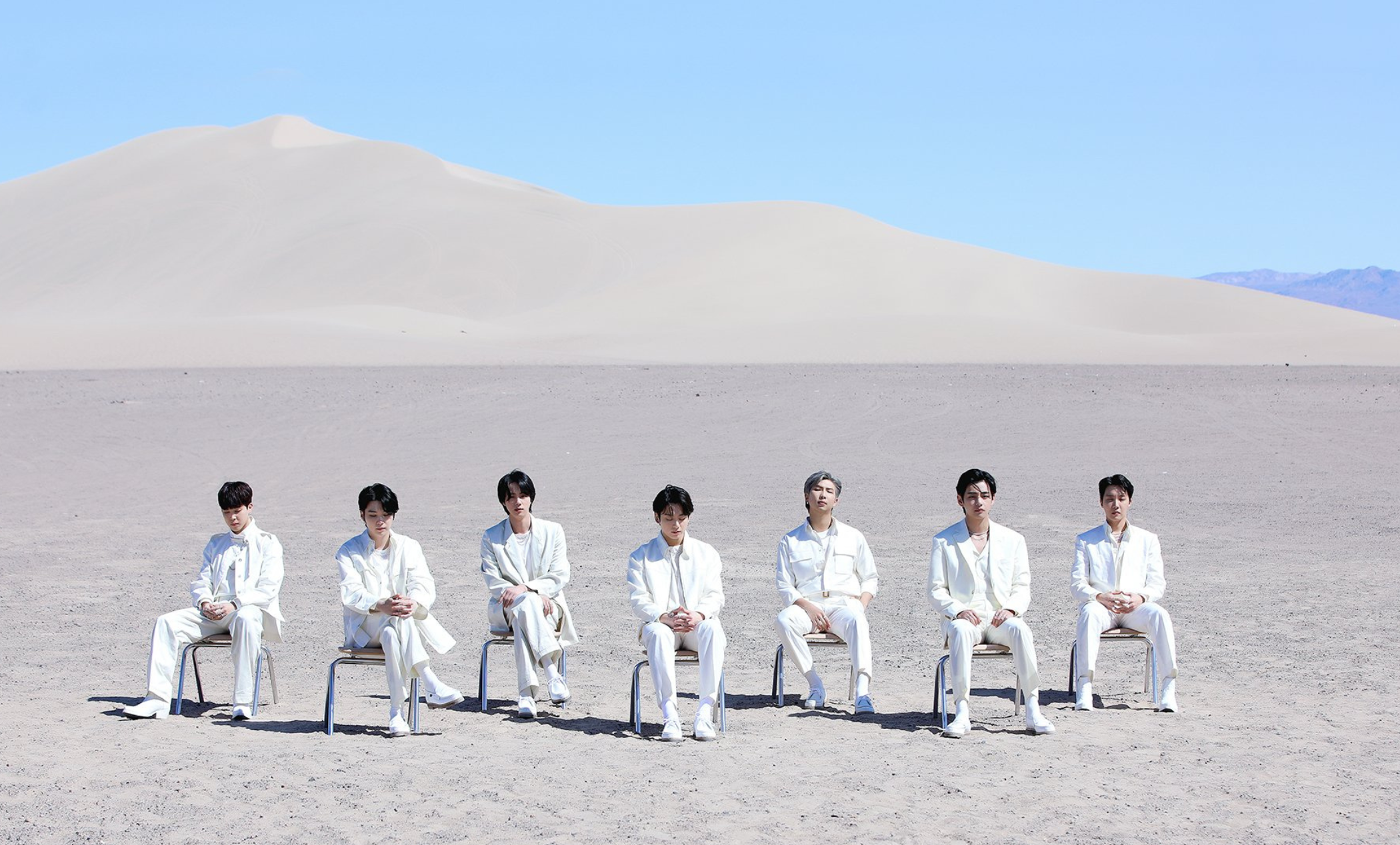 BTS win best MV and best fan at iHeartRadio Music Awards | allkpop