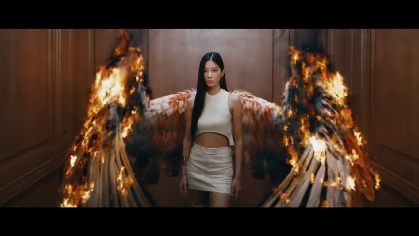 LE SSERAFIM shows resilience in new 'Burn the Bridge' trailer for ...