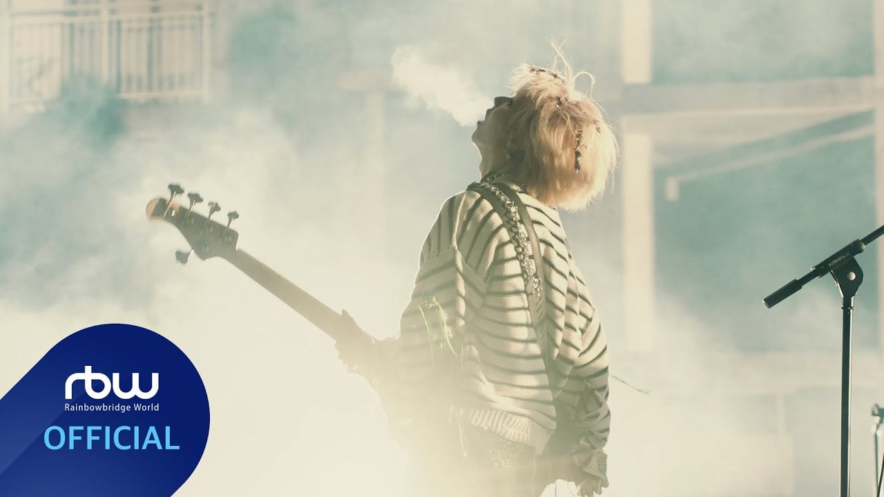 ONEWE's Giuk travels in time in 'TIME MACHINE (2100)' MV | allkpop