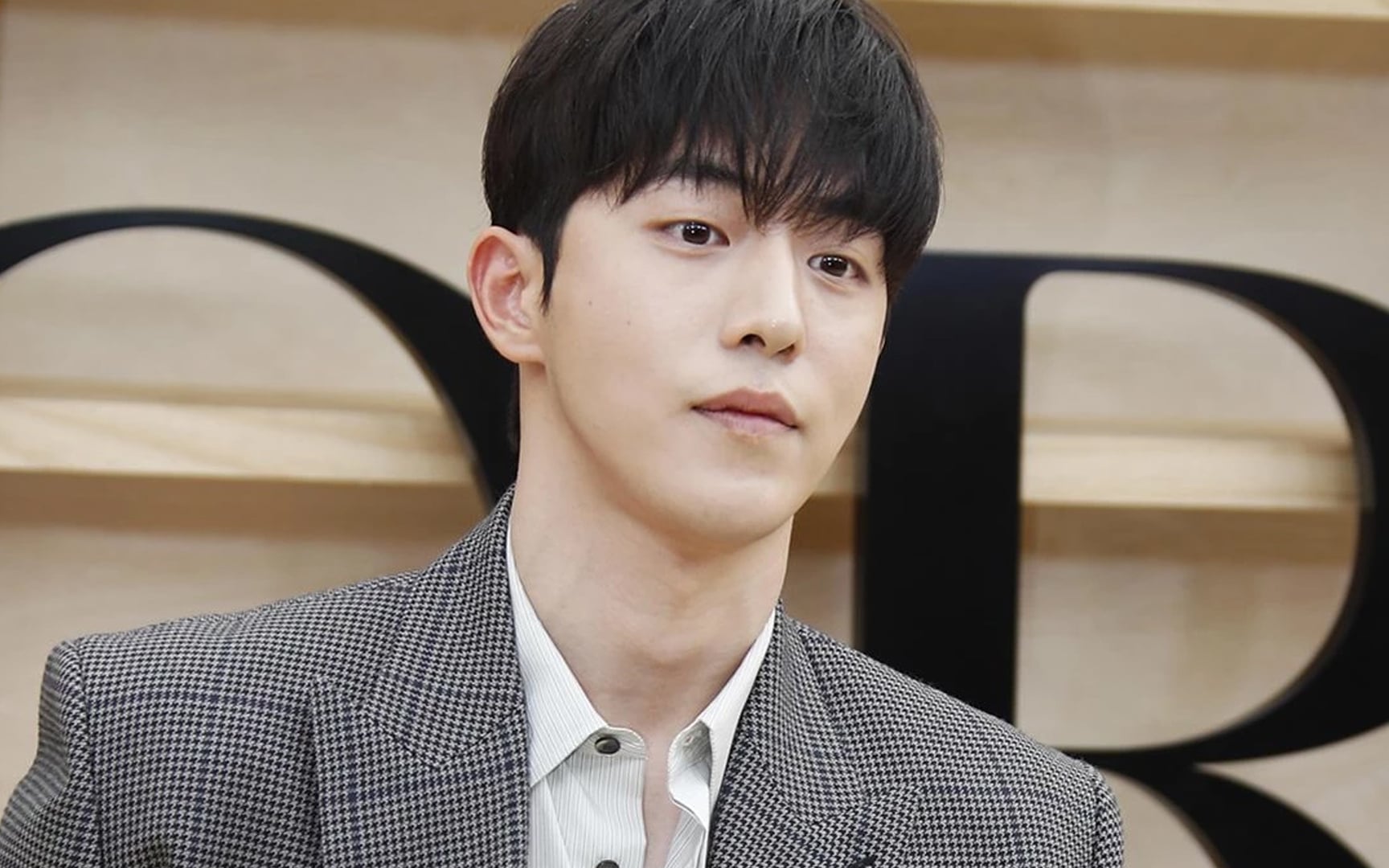 Nam Joo Hyuk meets with former classmate who accused him of bullying ...