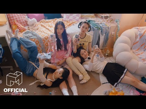 tripleS +(KR)ystal Eyes add flavor to their ordinary days in 'Cherry ...