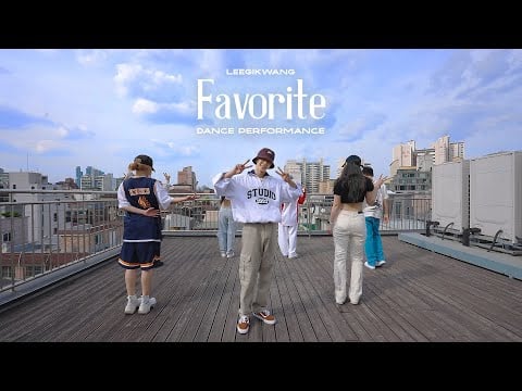 Lee Gi Kwang releases refreshing rooftop dance practice for 'Favorite ...