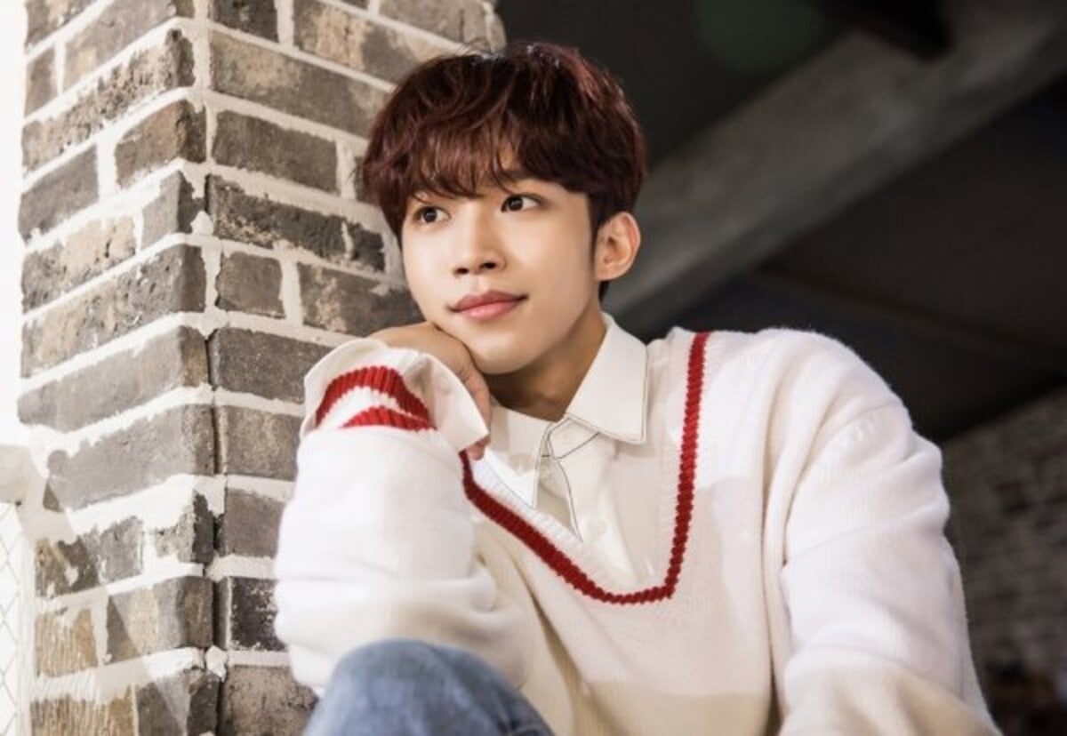 N.Flying's Dong Sung enlists for mandatory service today | allkpop