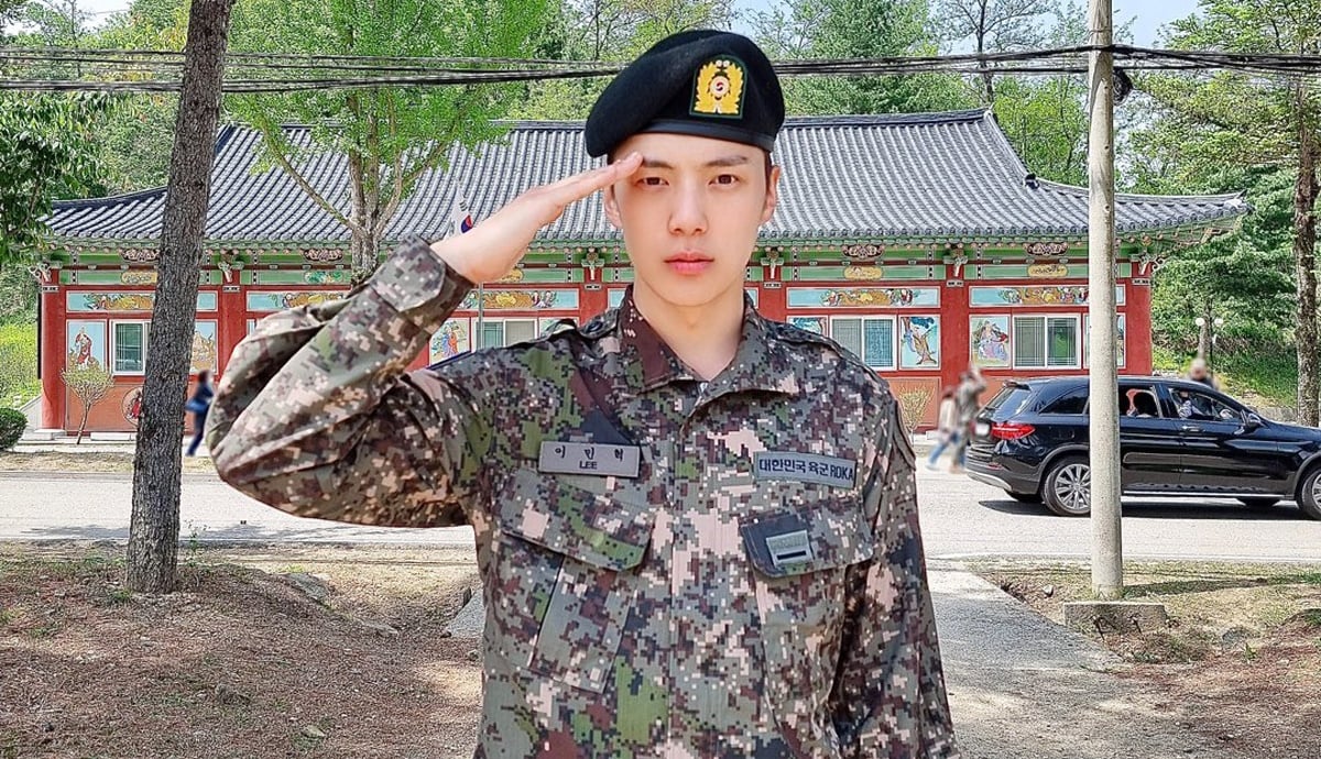 Monsta X Minhyuk Gives Fans Update From The Military Allkpop