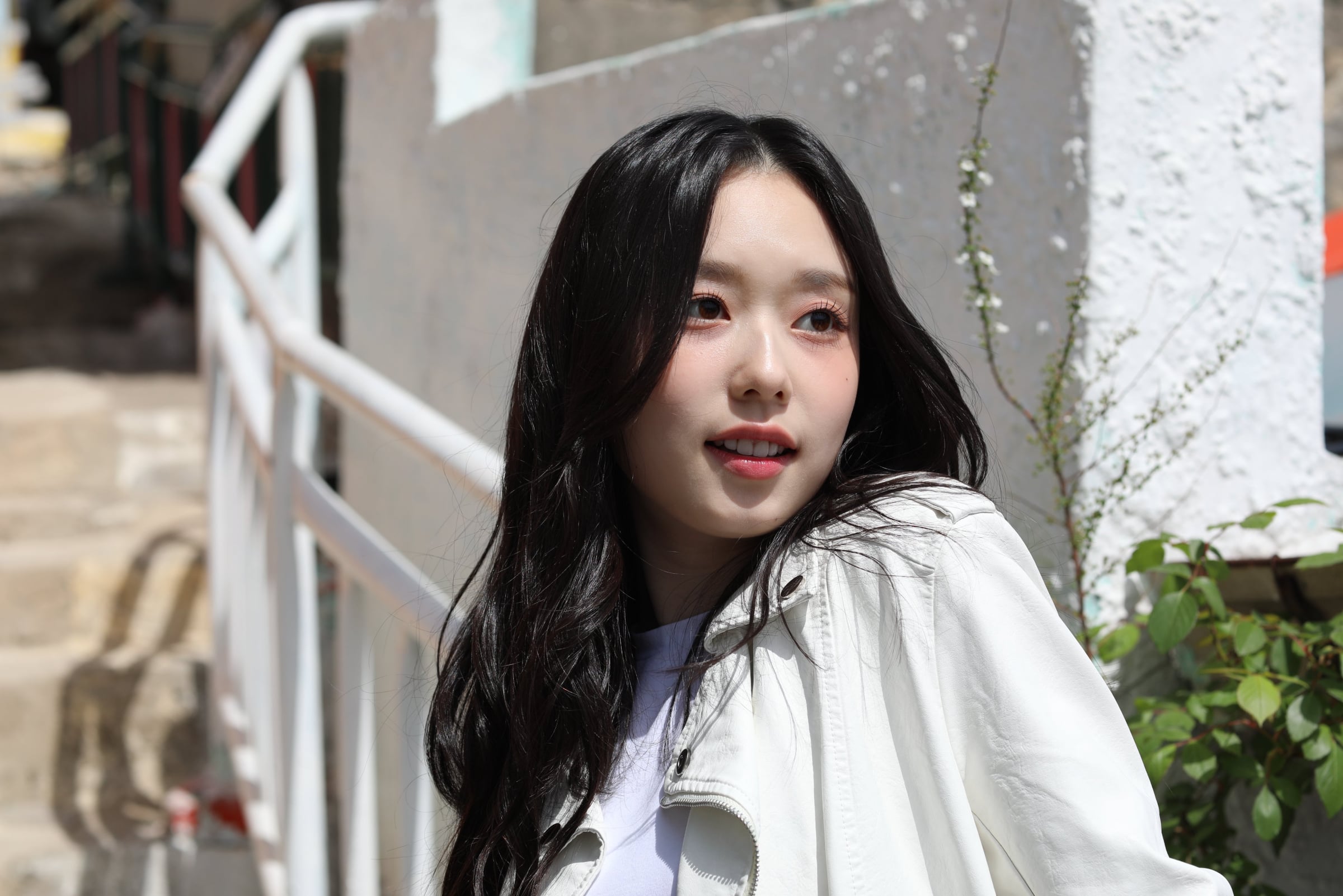 Kim Doah counts down to the release of 'Dream Walking' | allkpop