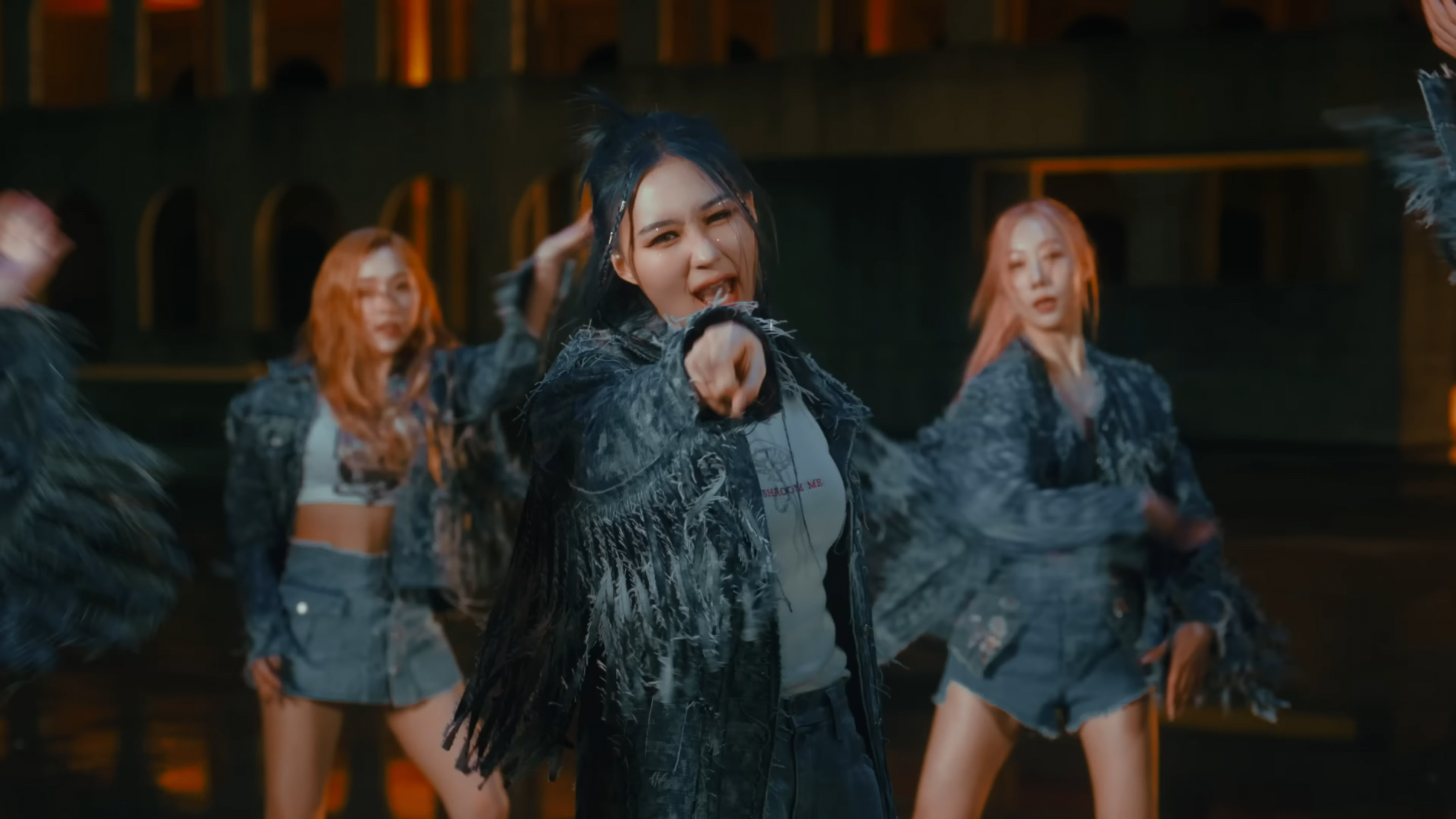 Dreamcatcher unveils dance preview for upcoming single 'BONVOYAGE' | allkpop