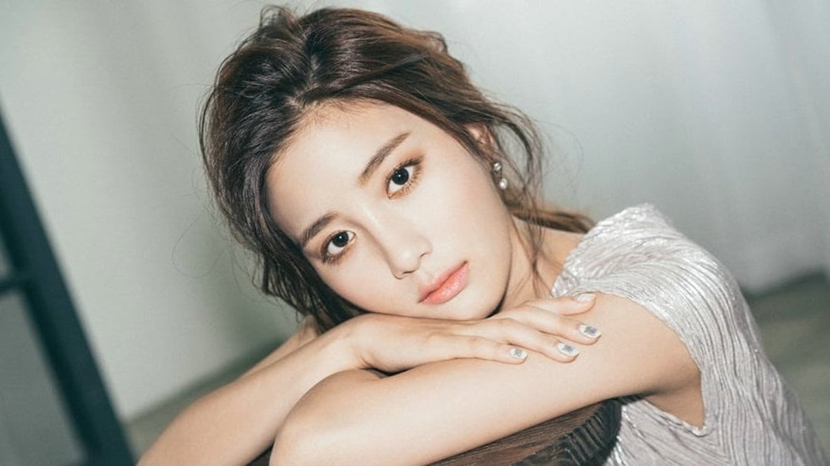 Former TAHITI's Jisu announces pregnancy on Instagram | allkpop