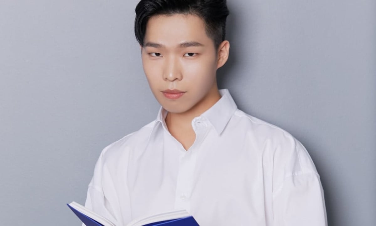 AKMU's Chanhyuk reveals track list for upcoming project album 'Umbrella ...