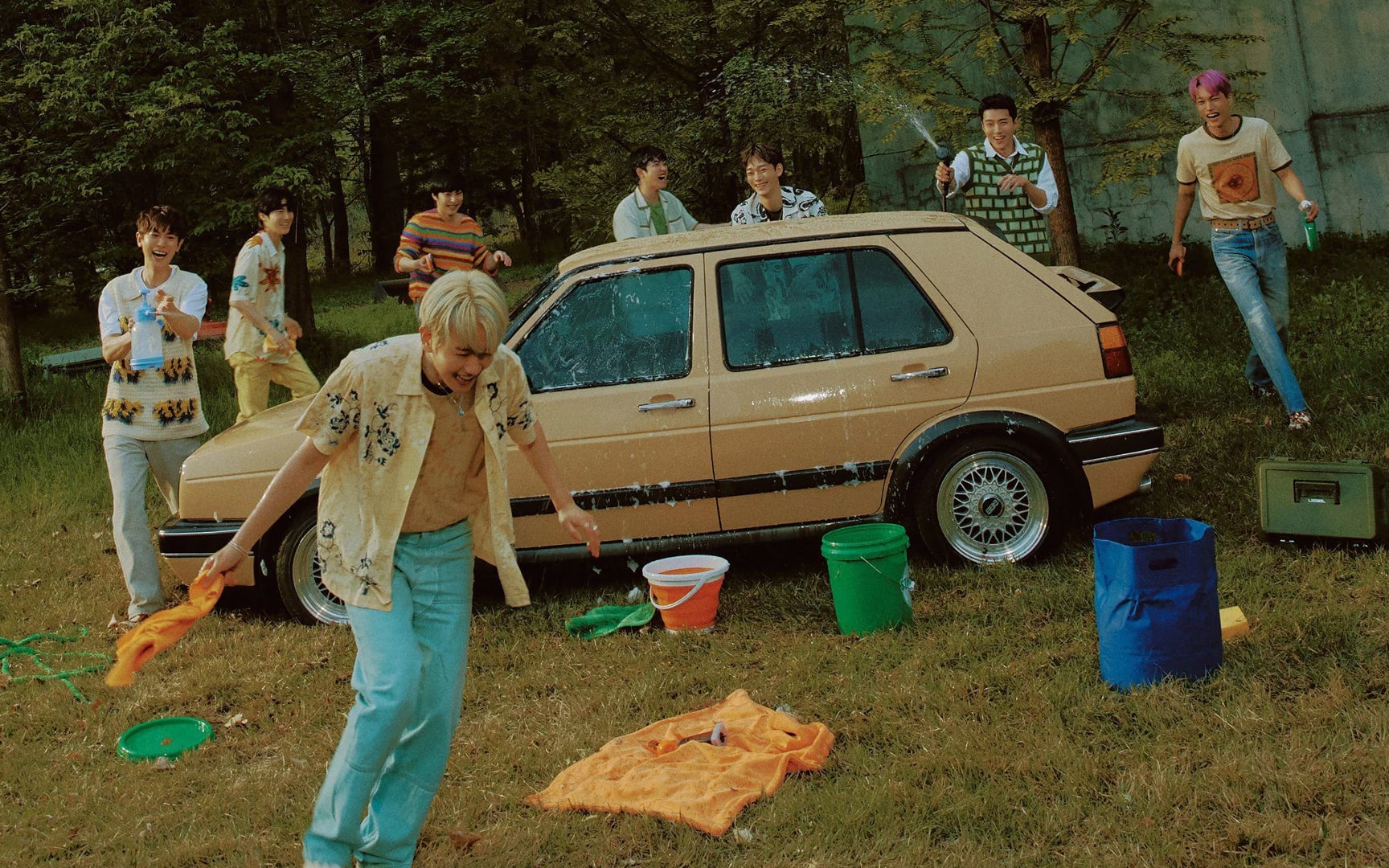EXO has fun outdoors in the new group teaser photos for their 7th full ...