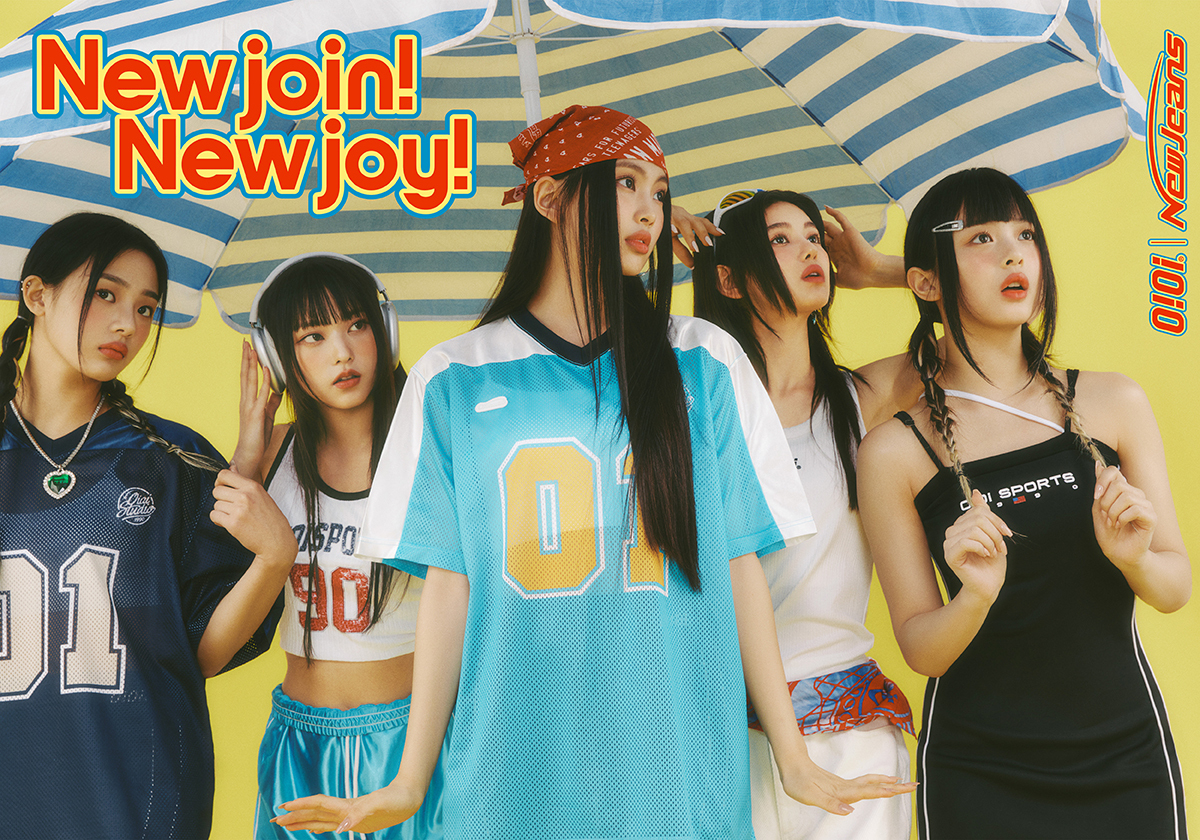 NewJeans members treat fans to their pre-release song "ETA" at their ...