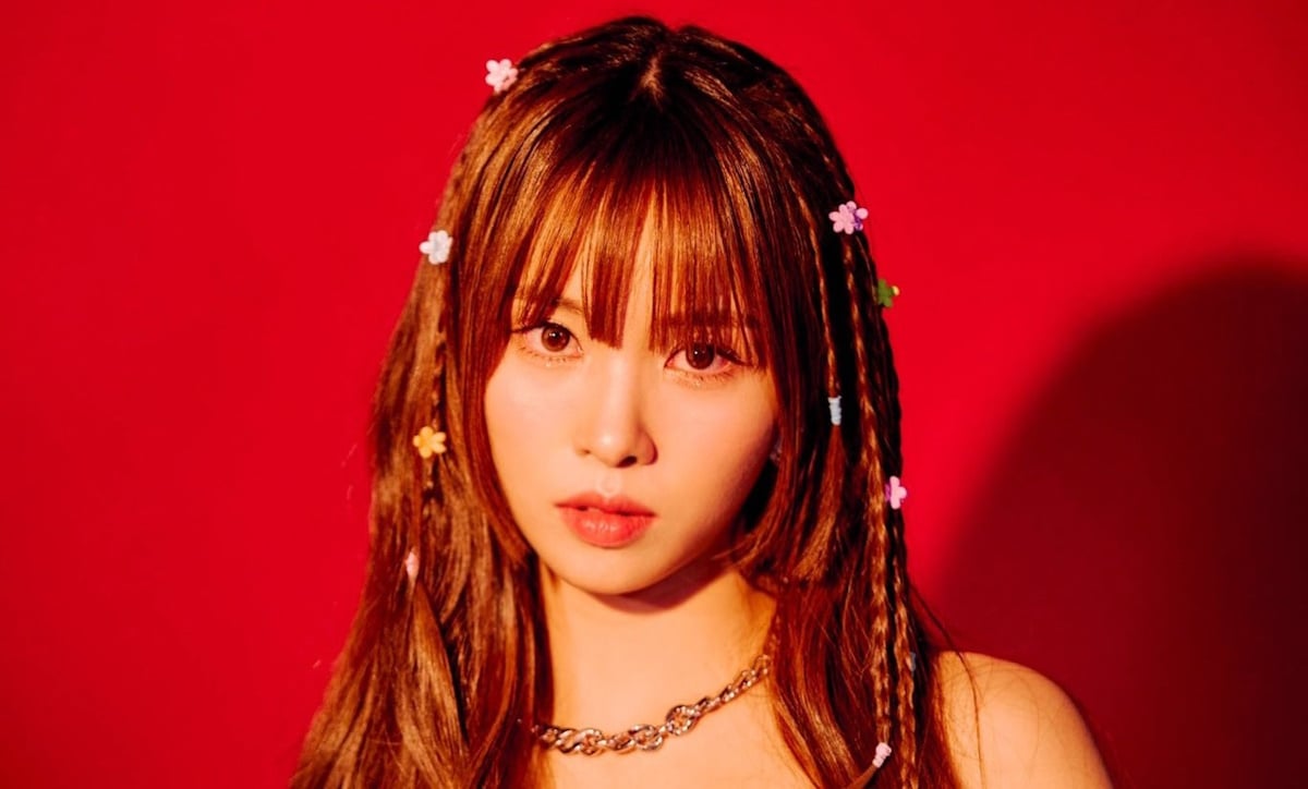 X:IN announces Roa's departure & addition of 2 members | allkpop