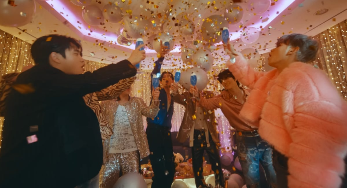 EXO compares falling in love to 'Cream Soda' in heavy-hitting MV for ...