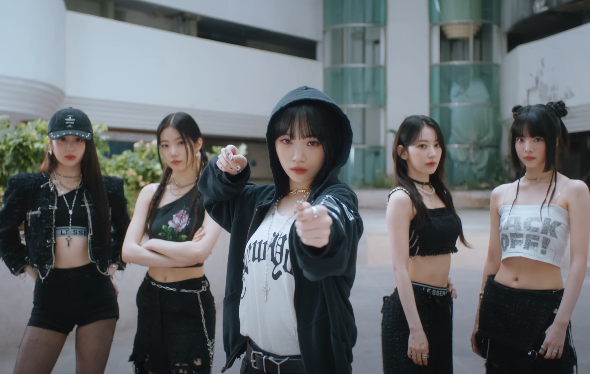 LE SSERAFIM wins #1 on 'Inkigayo' + Performances from ZEROBASEONE, EXO ...