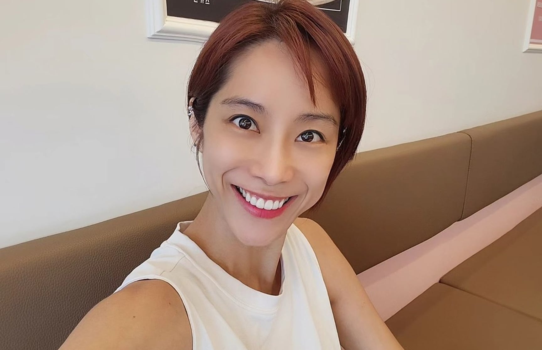 Former Jewelry member Cho Min Ah reveals she is now a Tarot reader ...