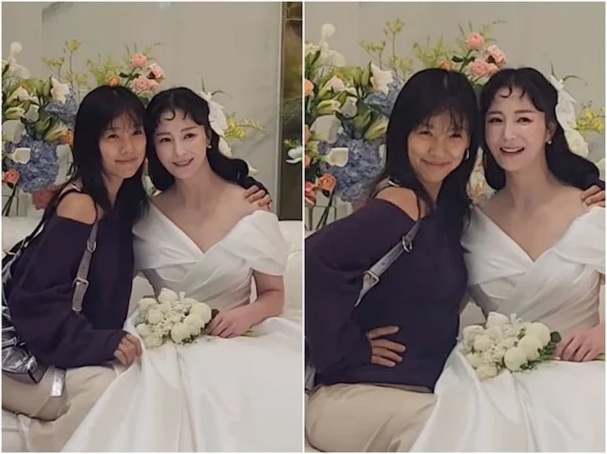 Lee Hyori & Song Joong Ki spotted at Ahn Hye Kyung's wedding | allkpop