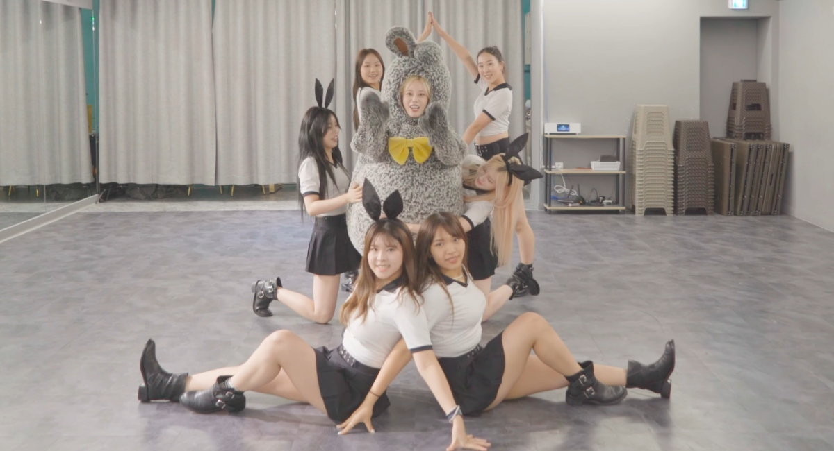 KARA's Youngji celebrates Chuseok with fans by releasing fun 'rabbit ...