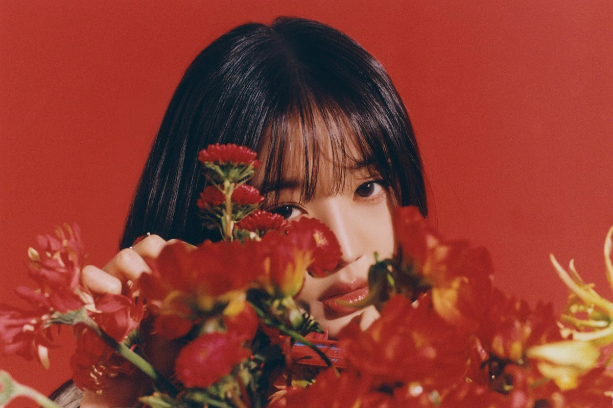 IVE's Gaeul, Rei & Wonyoung reveal red 'Off the Record' teaser images ...
