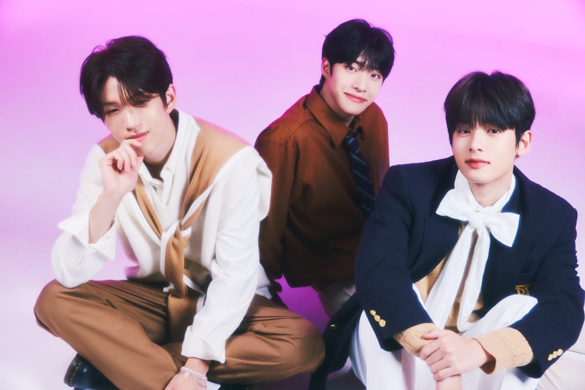 YOUNITE reveal charming unit concept photos for 'BIT Part.2' | allkpop