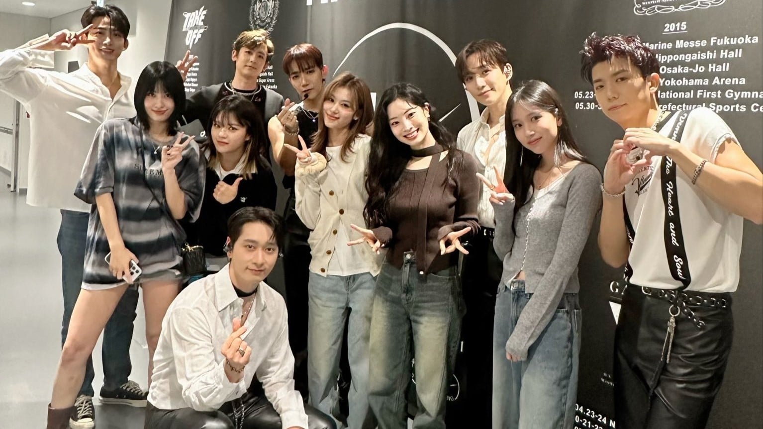 TWICE shows support for 2PM at 2PM's 15th debut anniversary concert in ...