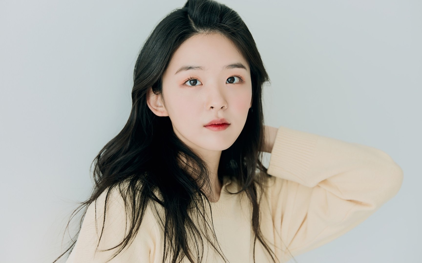 Actress Kim Si Eun Shares Her Thoughts On Filming Squid Game 2 With Senior Actors Such As Lee