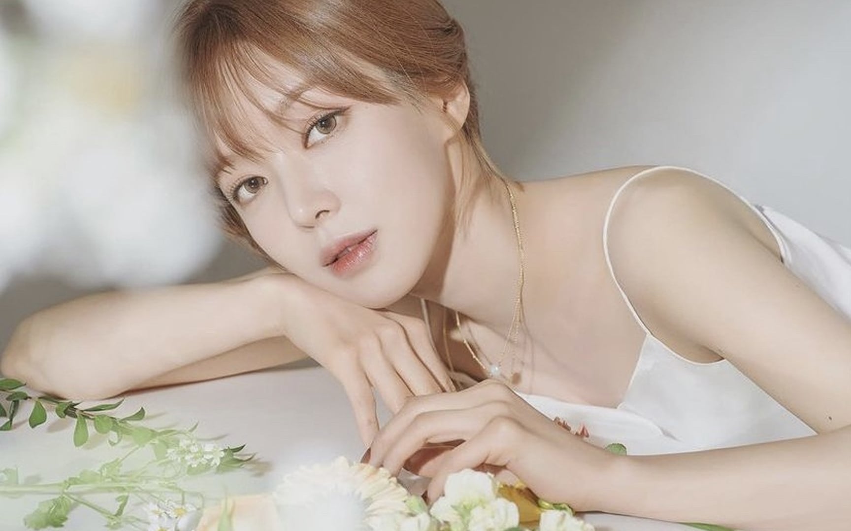 Former AOA member ChoA offers heartfelt advice to her juniors in the ...