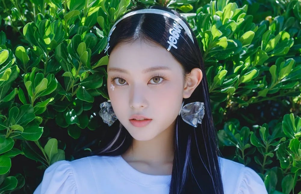 NewJeans Haerin goes viral for her 'AI-like' visuals in solo segment at 'MelOn Music Awards 2023 ...