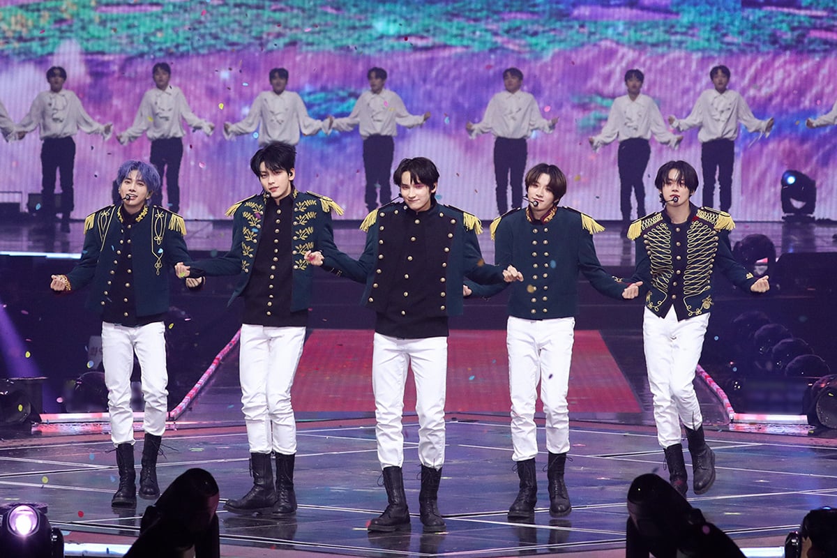 TXT wraps up 'ACT: SWEET MIRAGE' World Tour with finale at Gocheok Sky Dome | allkpop